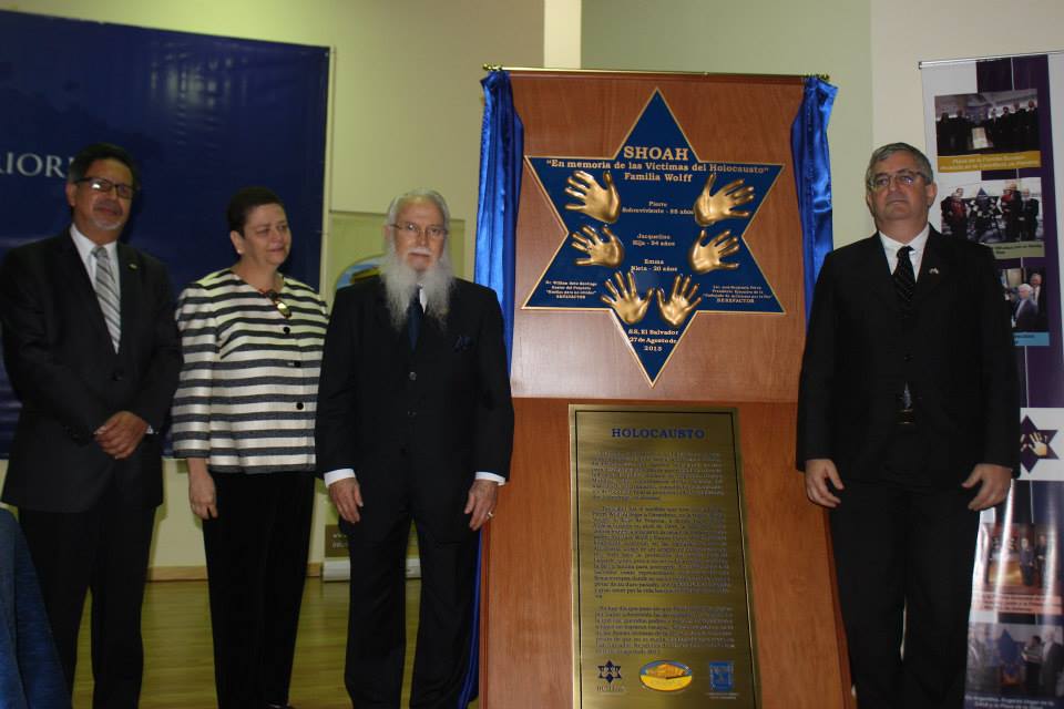 UNVEILING OF THE PLAQUE TRACES TO REMEMBER DURING THE POSTHUMOUS ...